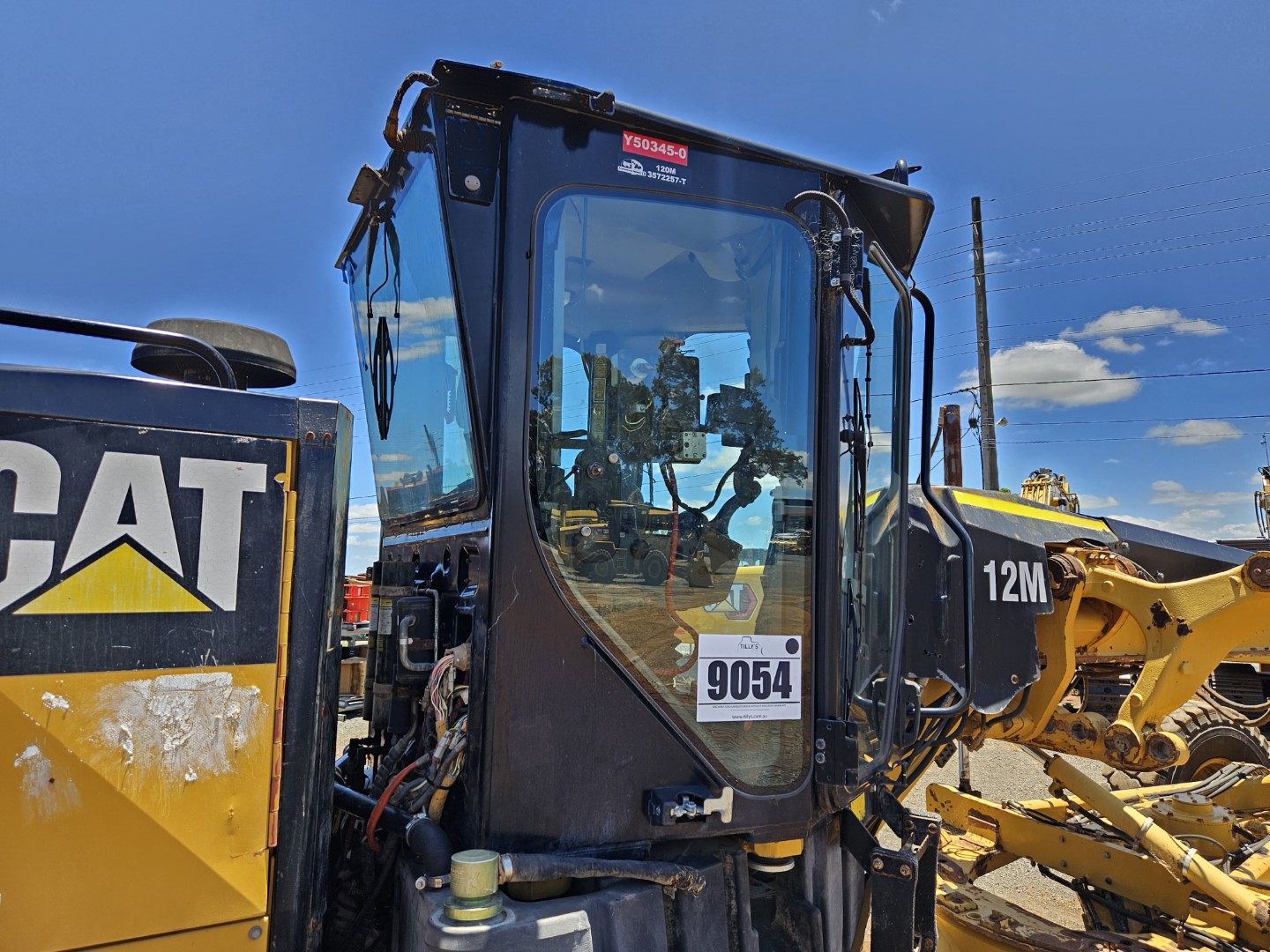 2014 CATERPILLAR 12M B92 | Tilly’s Crawler Parts