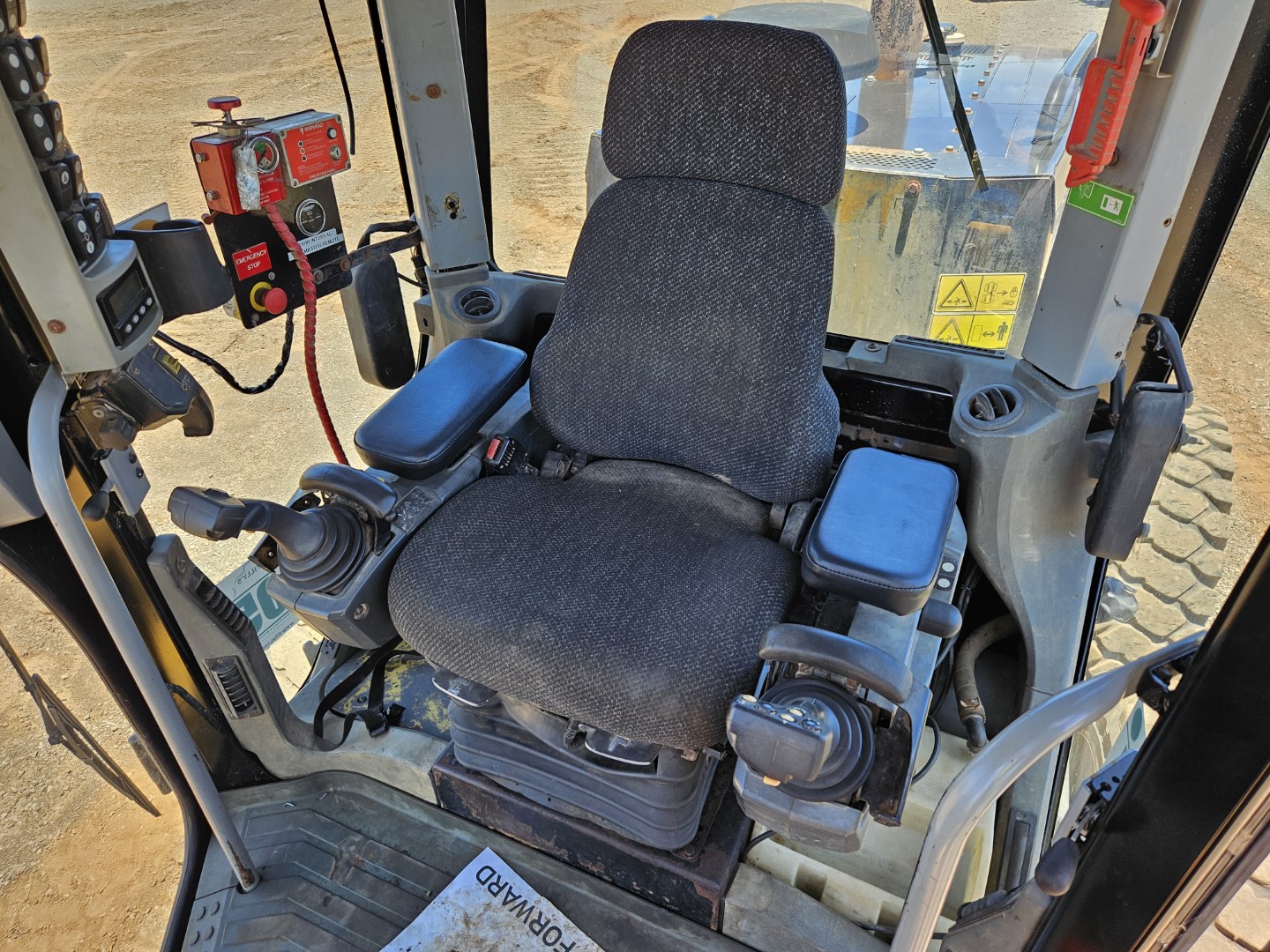 2014 CATERPILLAR 12M B92 | Tilly’s Crawler Parts