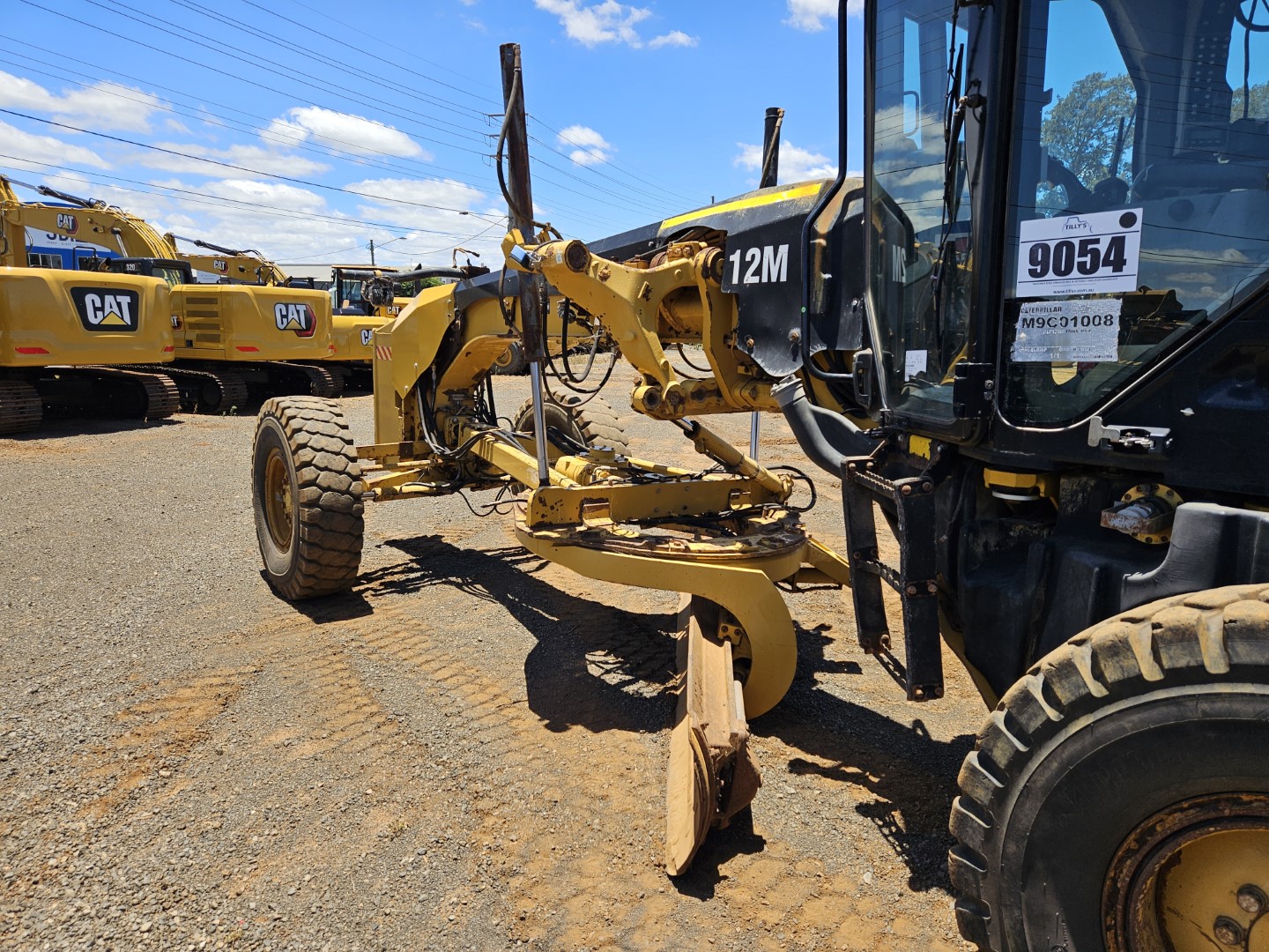 2014 CATERPILLAR 12M B92 | Tilly’s Crawler Parts