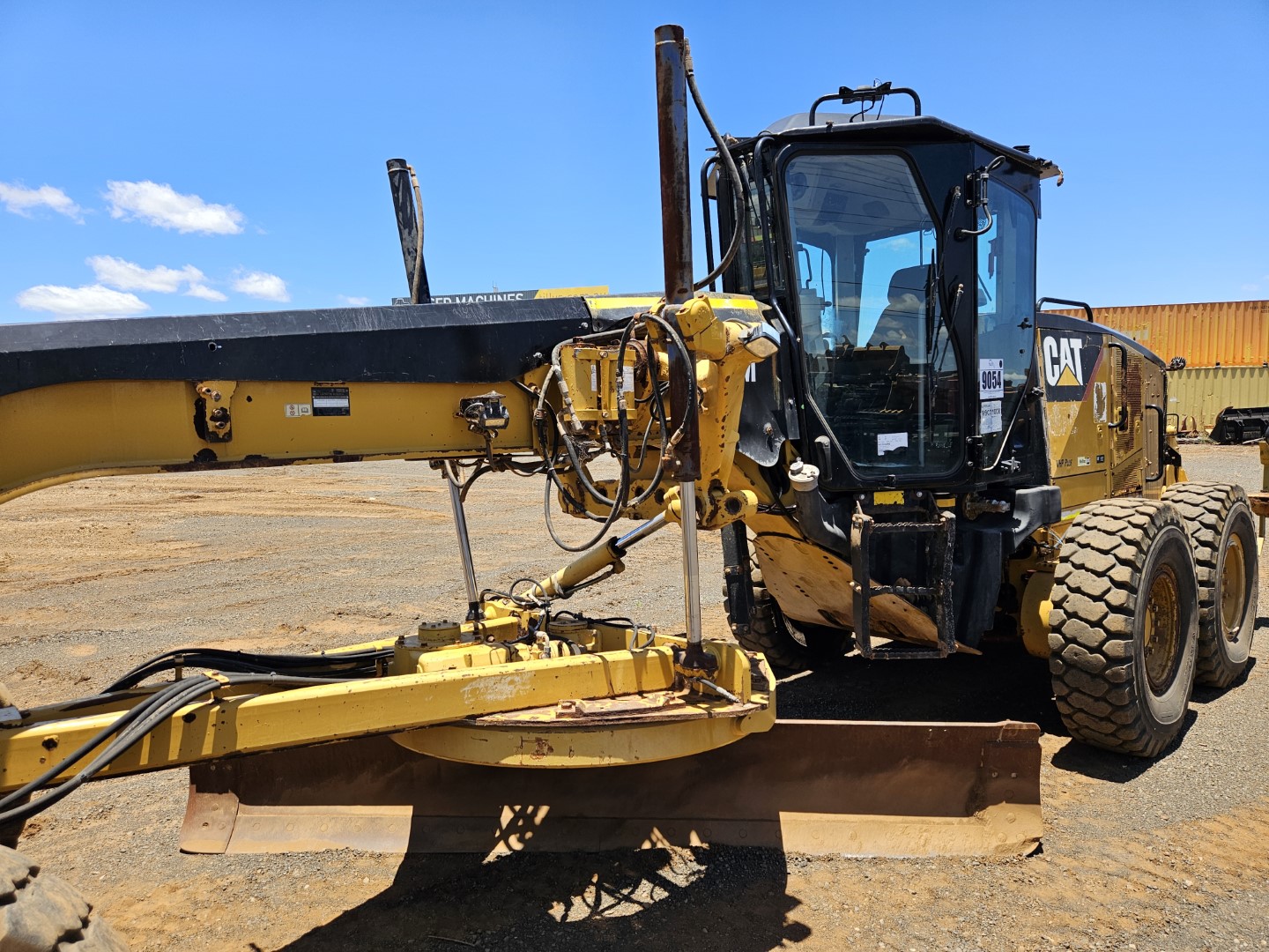 2014 CATERPILLAR 12M B92 | Tilly’s Crawler Parts