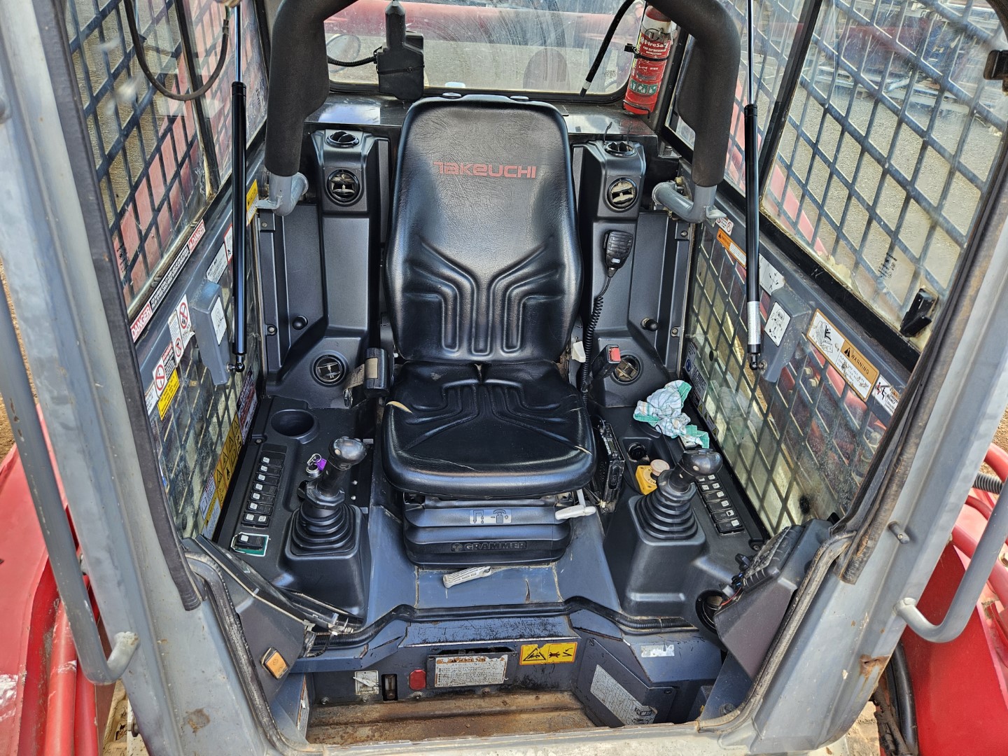 2016 TAKEUCHI TL12V2 412000436 | Tilly’s Crawler Parts