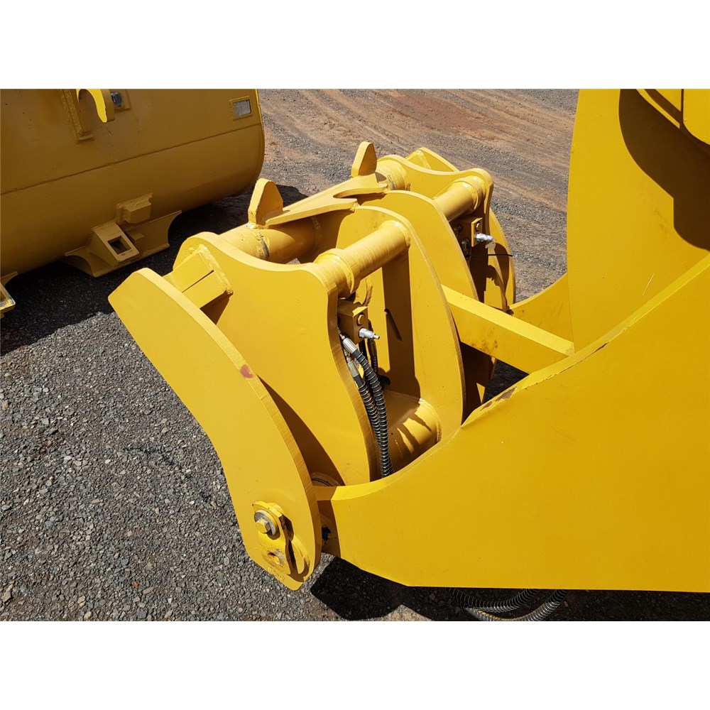 MOD GRP - FUSION LOADER 950GC | Tilly’s Crawler Parts