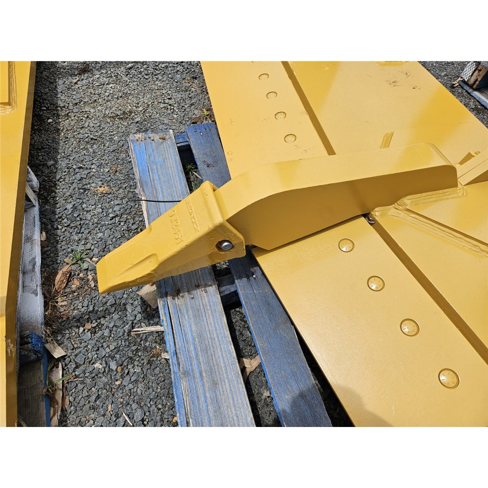 CUTTER BAR - D8T D8NG 3645MM | Tilly’s Crawler Parts