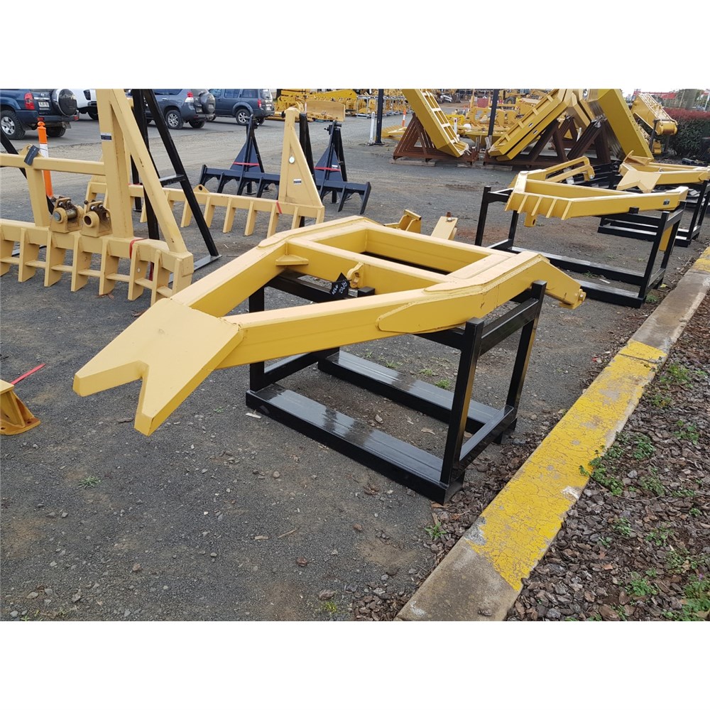 TREE PUSHER - D6M D6N | Tilly’s Crawler Parts