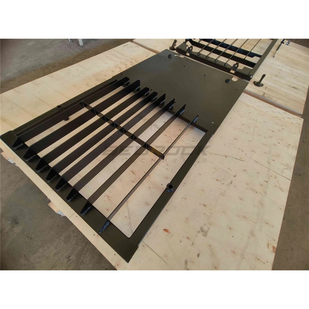 GUARD - FRONT WINDOW/TOP GUARD | Tilly’s Crawler Parts