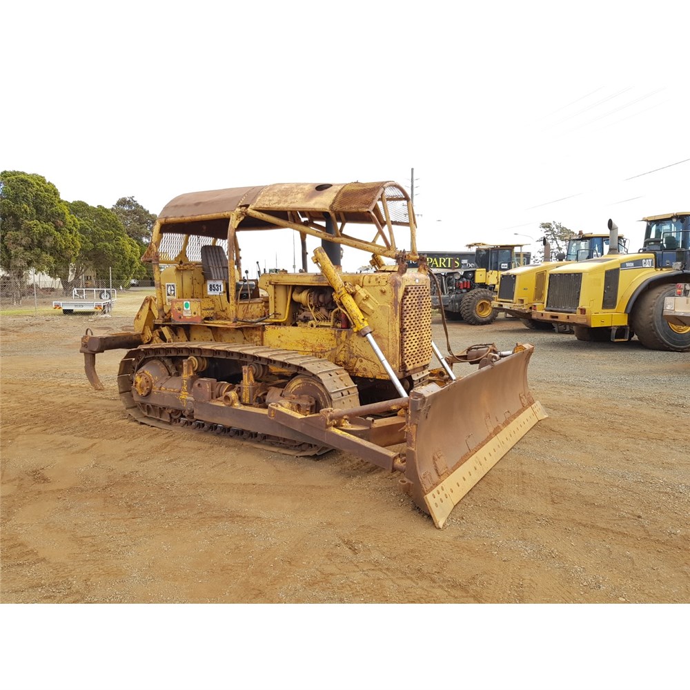 Caterpillar d6c brochure - qlerolift